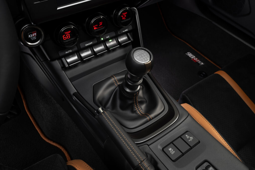 2025 Toyota GR86 Hakone Special Edition Puts a Modern Twist on an Icon ...