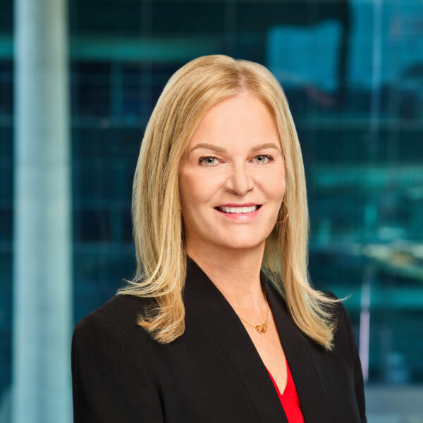 Elizabeth Gibson - Toyota USA Newsroom